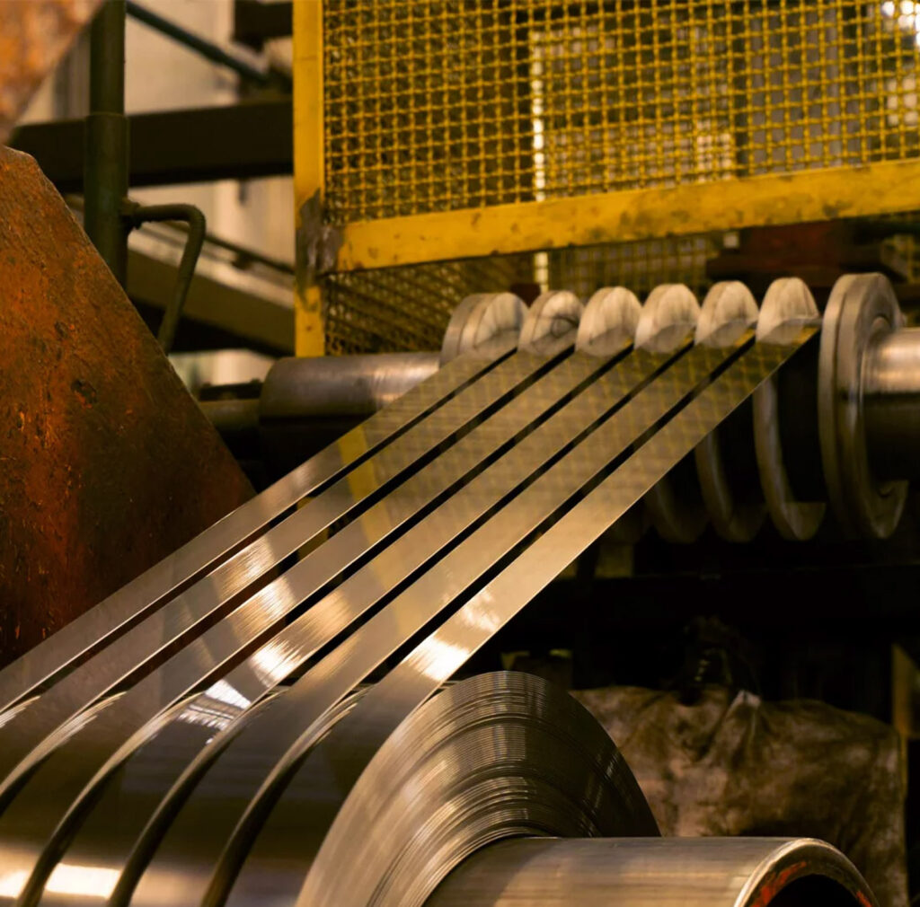 Acero de baja aleación y alta resistencia - Armco Brasil